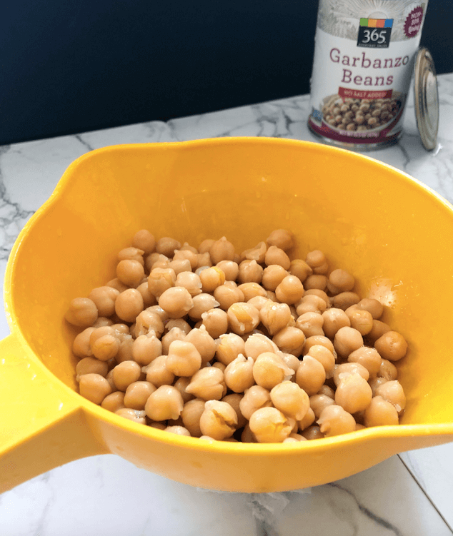 Crispy Roasted Chickpeas - Rachel B The RD