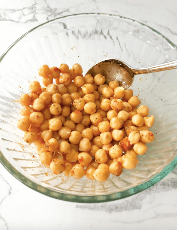Crispy Roasted Chickpeas - Rachel B The RD